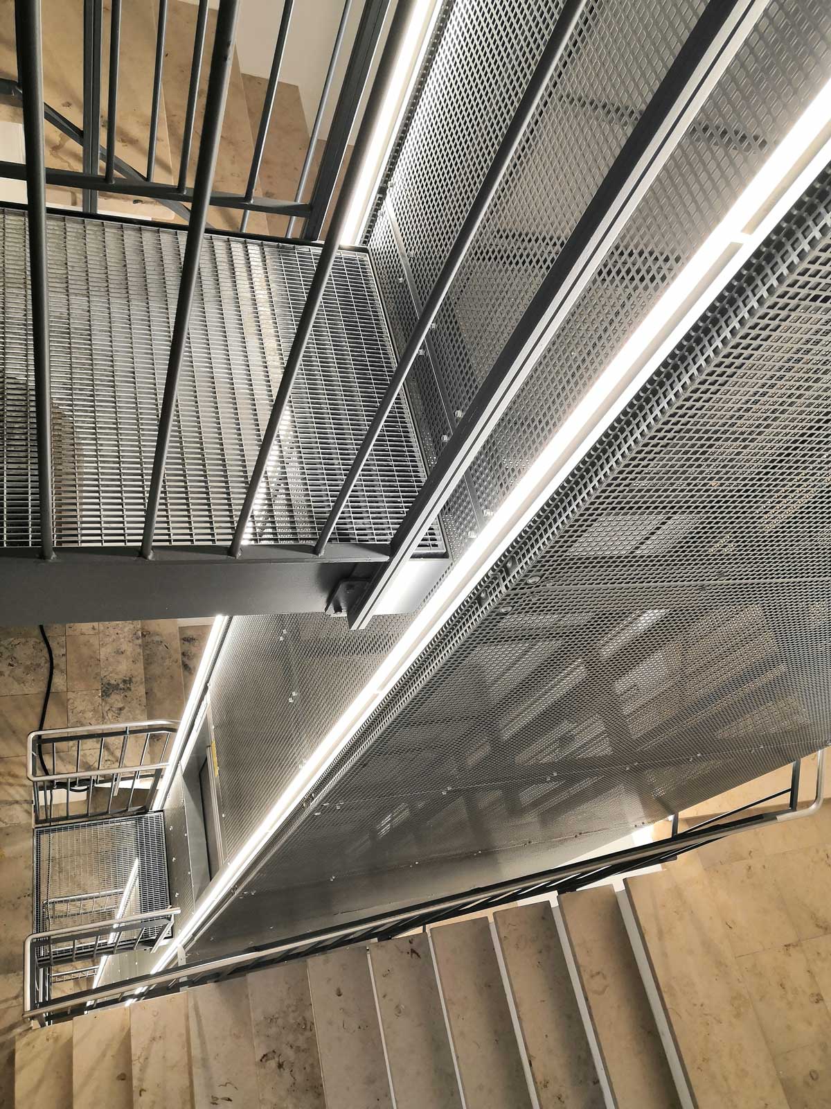 Nami Retail Lifts - Platform Lift People | Yorkshire